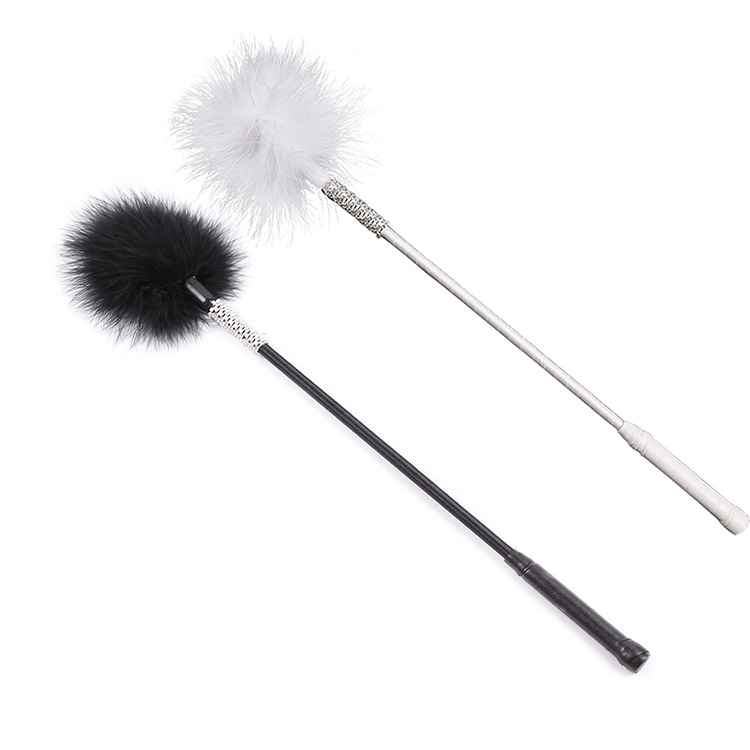 Fjäder kittlare - Korsetter.se